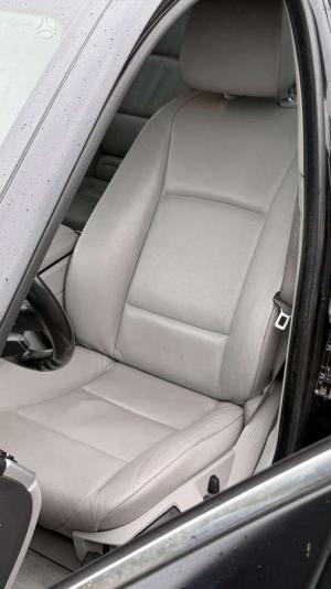 Melns BMW 525 2011 Ukmergė, ar dzinēja tilpumu 2.00 L un nobraukumu 422 tūkst. km par 4700 €, foto 13 vietnē AUTOMOTO.COM.LV