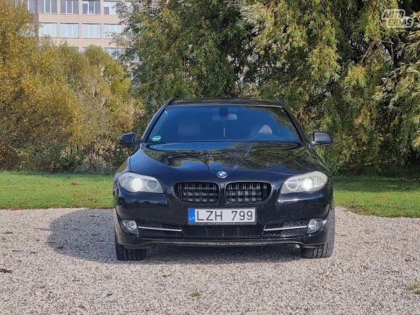 Черный БМВ 525 2011 в Алитус, объемом двигателя 3.00 л и пробегом 399 тыс. км за 6300 €, фото 6 на AUTOMOTO.COM.LV