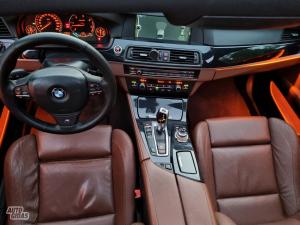 Black BMW 525 2011 in Alytus, with an engine capacity of 3.00 L and mileage of 399 thousand km for 5999 €, photo 11 on AUTOMOTO.COM.LV