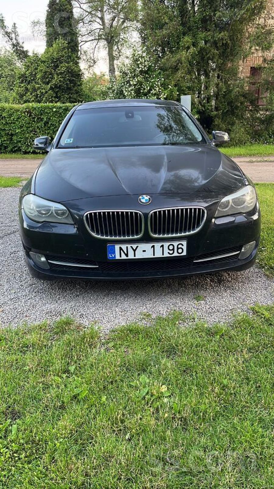 Melns BMW 525 2012 Madona, ar dzinēja tilpumu 2.00 L un nobraukumu 292 tūkst. km par 4200 €, foto 2 vietnē AUTOMOTO.COM.LV