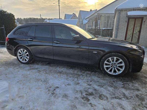 Black BMW 525 2012 in Ukmerge, with an engine capacity of 2.00 L and mileage of 245 thousand km for 6300 €, photo 5 on AUTOMOTO.COM.LV