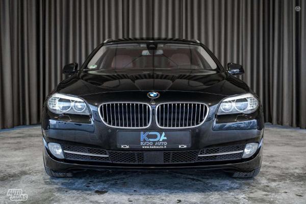 Black BMW 525 2012 in Marijampole, with an engine capacity of 2.00 L and mileage of 324 thousand km for 9450 €, photo 2 on AUTOMOTO.COM.LV