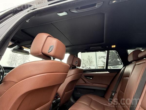Black BMW 525 2012 in Dobele, with an engine capacity of 2.00 L and mileage of 315 thousand km for 9650 €, photo 8 on AUTOMOTO.COM.LV