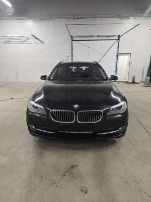 Black BMW 525 2012 in Vilnius, with an engine capacity of 2.00 L and mileage of 303 thousand km for 8500 €, photo  on AUTOMOTO.COM.LV