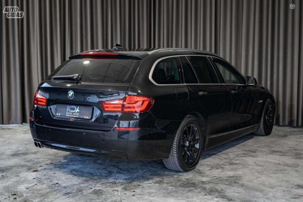 Melns BMW 525 2012 Marijampole, ar dzinēja tilpumu 2.00 L un nobraukumu 324 tūkst. km par 9450 €, foto 7 vietnē AUTOMOTO.COM.LV