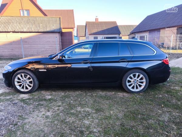 Black BMW 525 2012 in Raseiniai, with an engine capacity of 2.00 L and mileage of 286 thousand km for 7800 €, photo 3 on AUTOMOTO.COM.LV