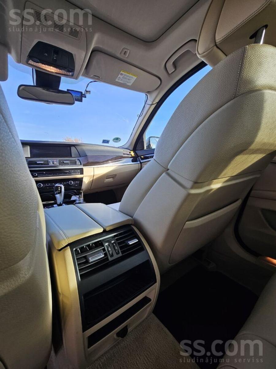 Melns BMW 525 2012 Rīga, ar dzinēja tilpumu 2.00 L un nobraukumu 282 tūkst. km par 10750 €, foto 8 vietnē AUTOMOTO.COM.LV