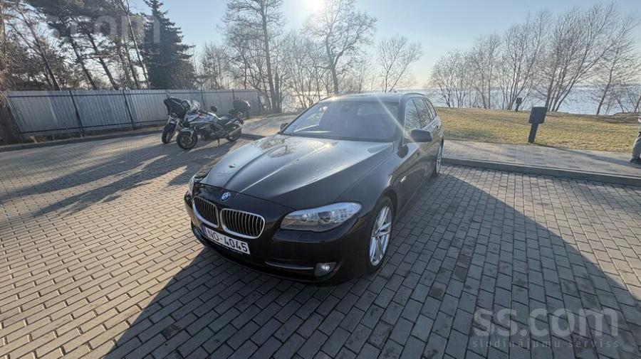 Melns BMW 525 2012 Rīga, ar dzinēja tilpumu 2.00 L un nobraukumu 282 tūkst. km par 10750 €, foto 18 vietnē AUTOMOTO.COM.LV