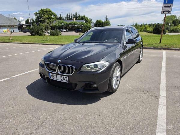 Black BMW 525 2012 in Trakai, with an engine capacity of 2.00 L and mileage of 235 thousand km for 8500 €, photo 1 on AUTOMOTO.COM.LV