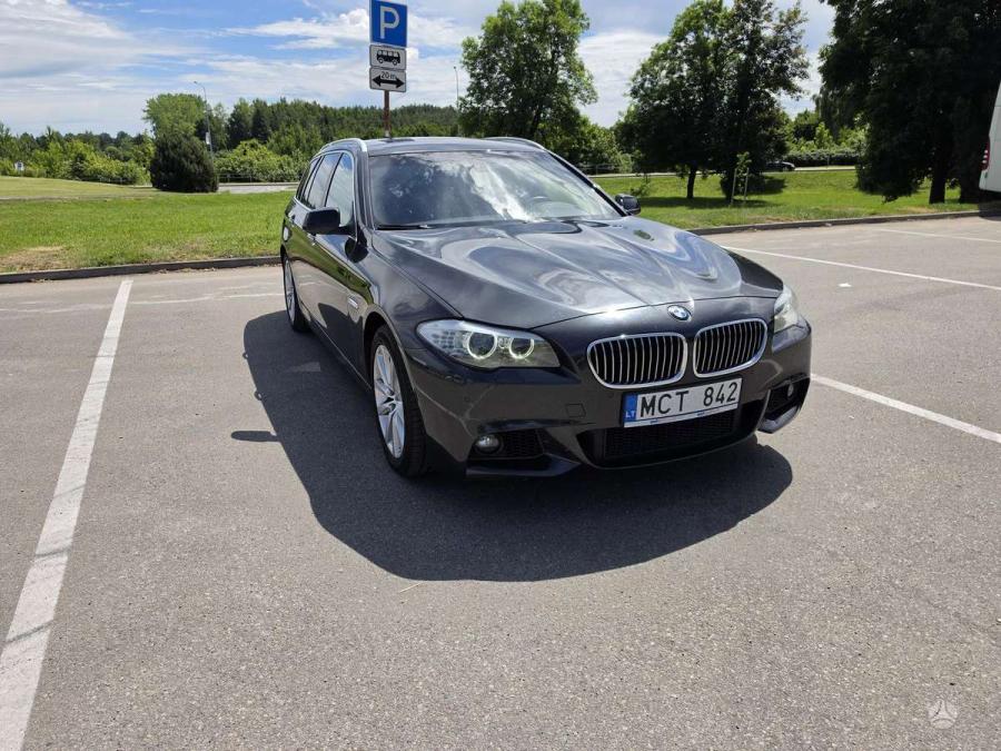Melns BMW 525 2012 Trakai, ar dzinēja tilpumu 2.00 L un nobraukumu 235 tūkst. km par 8500 €, foto 4 vietnē AUTOMOTO.COM.LV