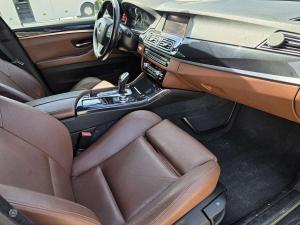 Melns BMW 525 2012 Trakai, ar dzinēja tilpumu 2.00 L un nobraukumu 235 tūkst. km par 8500 €, foto 14 vietnē AUTOMOTO.COM.LV