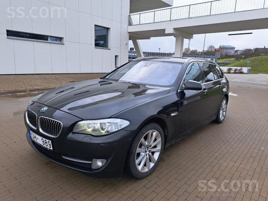 Black BMW 525 2012 in Rezekne, with an engine capacity of 2.00 L and mileage of 277 thousand km for 8350 €, photo 1 on AUTOMOTO.COM.LV