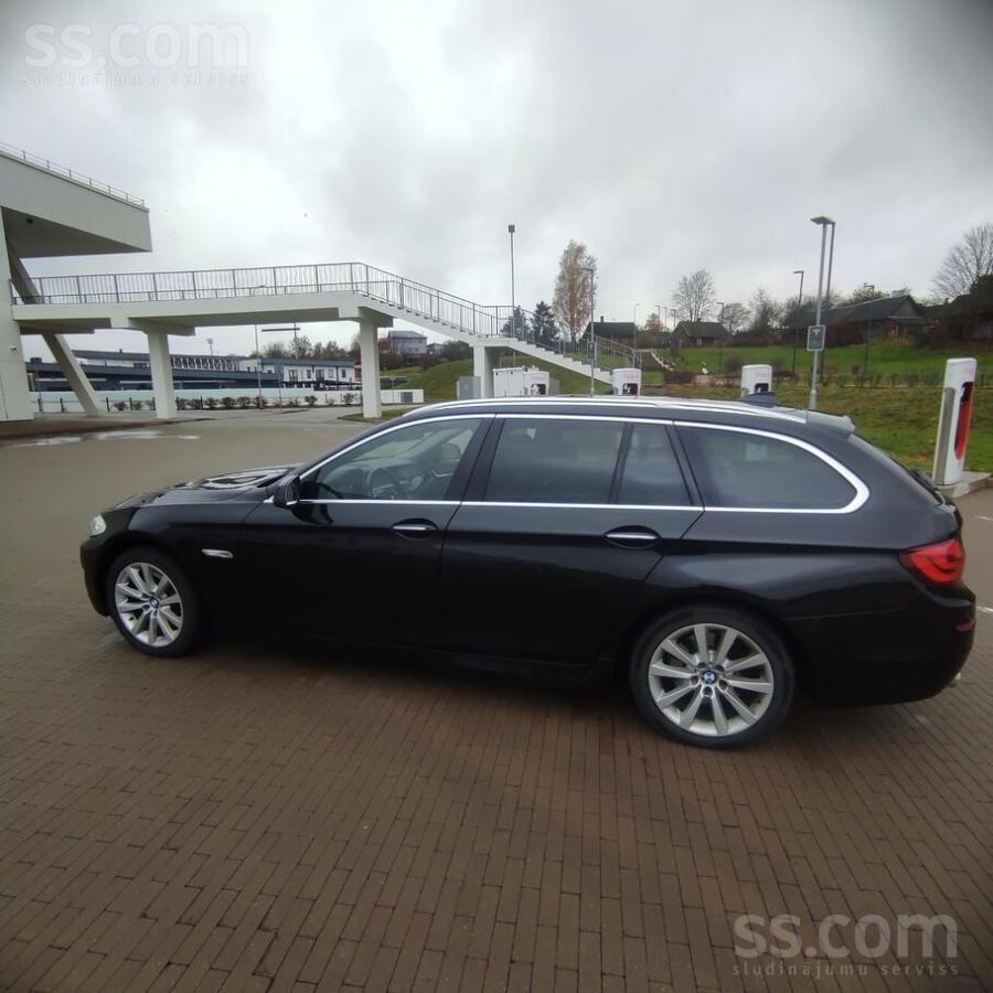 Black BMW 525 2012 in Rezekne, with an engine capacity of 2.00 L and mileage of 277 thousand km for 8350 €, photo 6 on AUTOMOTO.COM.LV
