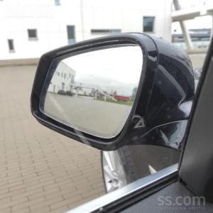 Black BMW 525 2012 in Rezekne, with an engine capacity of 2.00 L and mileage of 277 thousand km for 8350 €, photo 13 on AUTOMOTO.COM.LV
