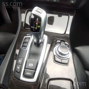 Black BMW 525 2012 in Rezekne, with an engine capacity of 2.00 L and mileage of 277 thousand km for 8350 €, photo 32 on AUTOMOTO.COM.LV