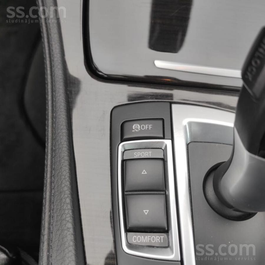 Black BMW 525 2012 in Rezekne, with an engine capacity of 2.00 L and mileage of 277 thousand km for 8350 €, photo 33 on AUTOMOTO.COM.LV