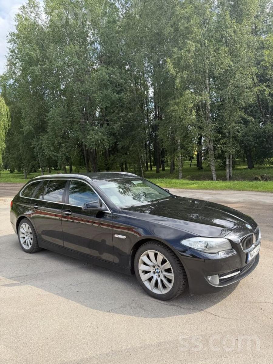 Melns BMW 525 2012 Saldus, ar dzinēja tilpumu 2.00 L un nobraukumu 373 tūkst. km par 9300 €, foto 8 vietnē AUTOMOTO.COM.LV