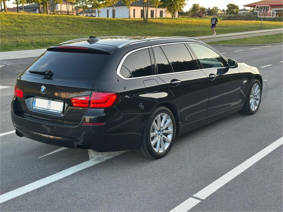 Black BMW 525 2012 in Jonava, with an engine capacity of 2.00 L and mileage of 283 thousand km for 8200 €, photo 5 on AUTOMOTO.COM.LV