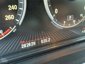 Black BMW 525 2012 in Jonava, with an engine capacity of 2.00 L and mileage of 283 thousand km for 8200 €, photo 14 on AUTOMOTO.COM.LV