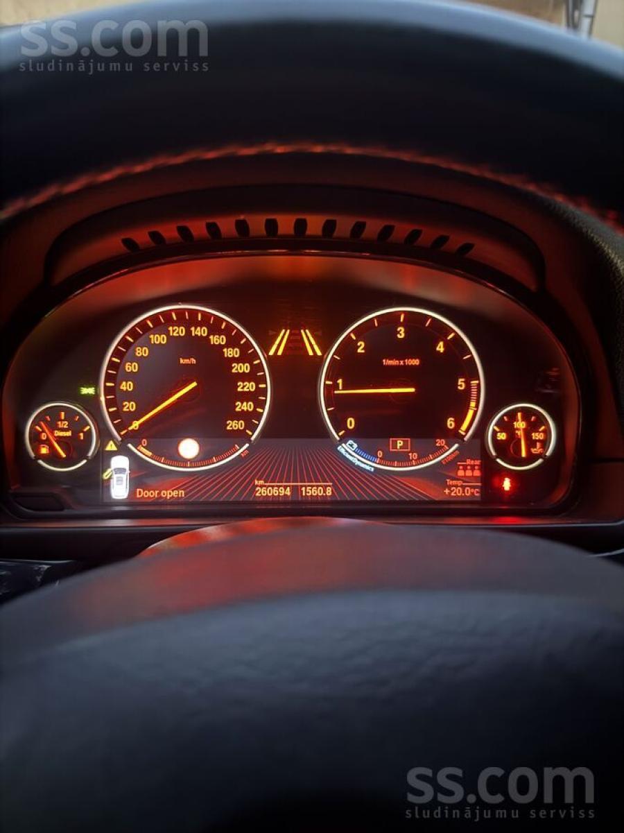 Melns BMW 525 2012 Bauska, ar dzinēja tilpumu 2.00 L un nobraukumu 260 tūkst. km par 7390 €, foto 12 vietnē AUTOMOTO.COM.LV