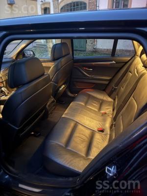 Melns BMW 525 2012 Bauska, ar dzinēja tilpumu 2.00 L un nobraukumu 260 tūkst. km par 7390 €, foto 16 vietnē AUTOMOTO.COM.LV