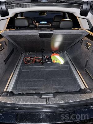 Melns BMW 525 2012 Bauska, ar dzinēja tilpumu 2.00 L un nobraukumu 260 tūkst. km par 7390 €, foto 22 vietnē AUTOMOTO.COM.LV