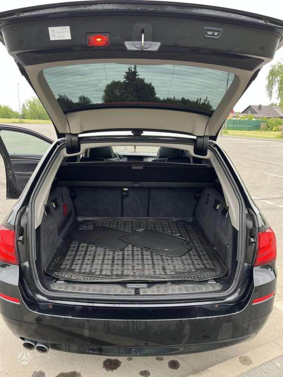 Black BMW 525 2012 in Panevezys, with an engine capacity of 2.00 L and mileage of 365 thousand km for 9000 €, photo 10 on AUTOMOTO.COM.LV