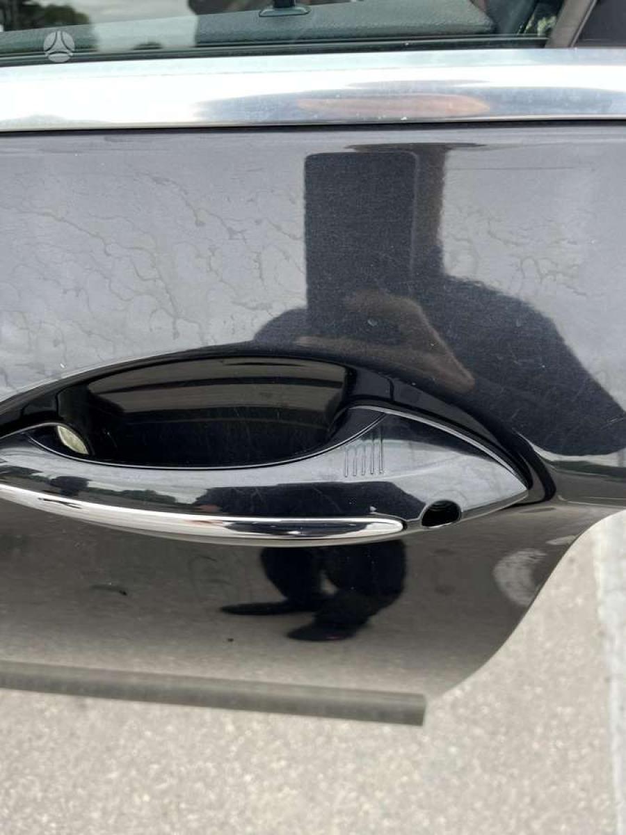 Black BMW 525 2012 in Panevezys, with an engine capacity of 2.00 L and mileage of 365 thousand km for 9000 €, photo 20 on AUTOMOTO.COM.LV