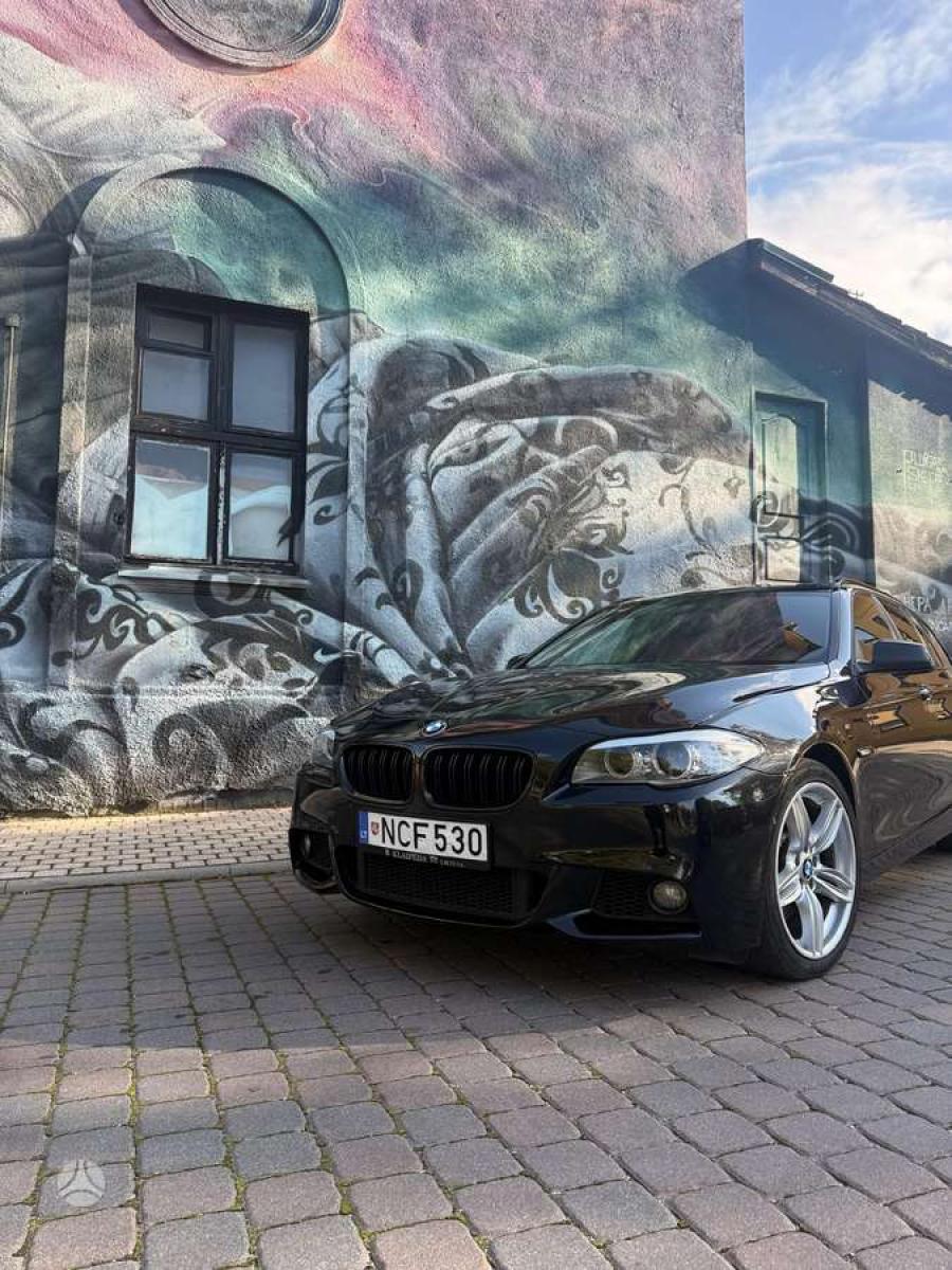 Melns BMW 525 2013 Klaipėda, ar dzinēja tilpumu 2.00 L un nobraukumu 337 tūkst. km par 10000 €, foto 1 vietnē AUTOMOTO.COM.LV