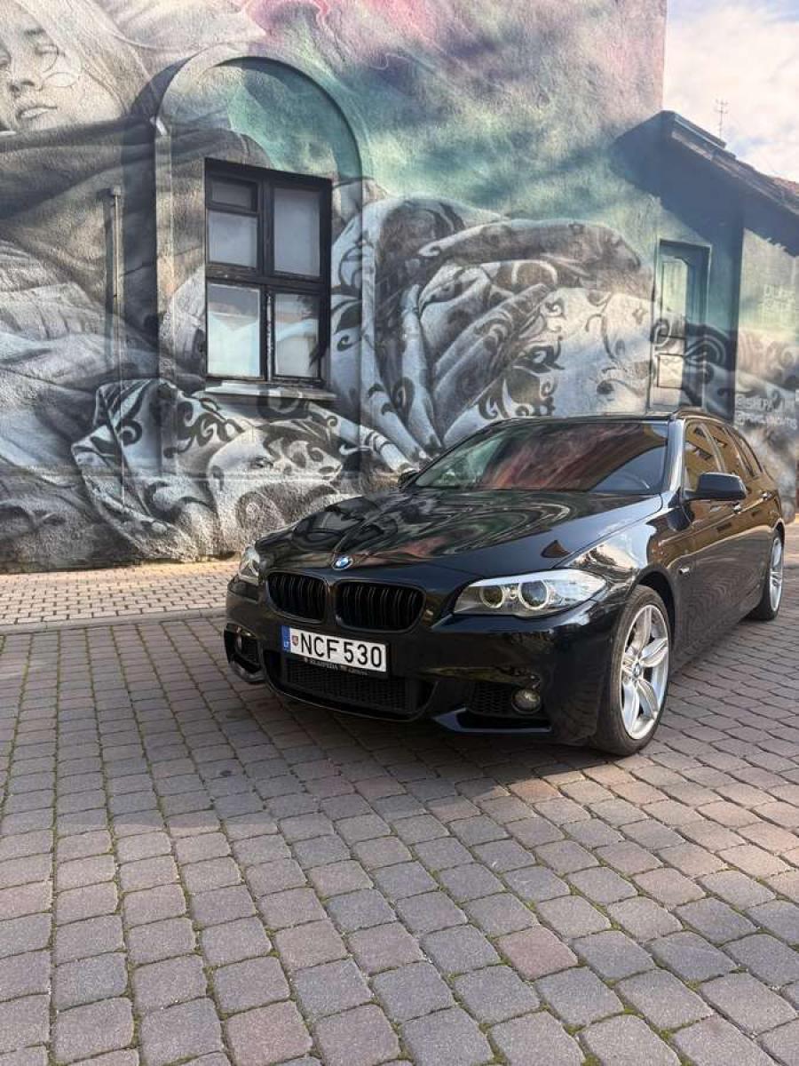 Melns BMW 525 2013 Klaipėda, ar dzinēja tilpumu 2.00 L un nobraukumu 337 tūkst. km par 10000 €, foto 4 vietnē AUTOMOTO.COM.LV