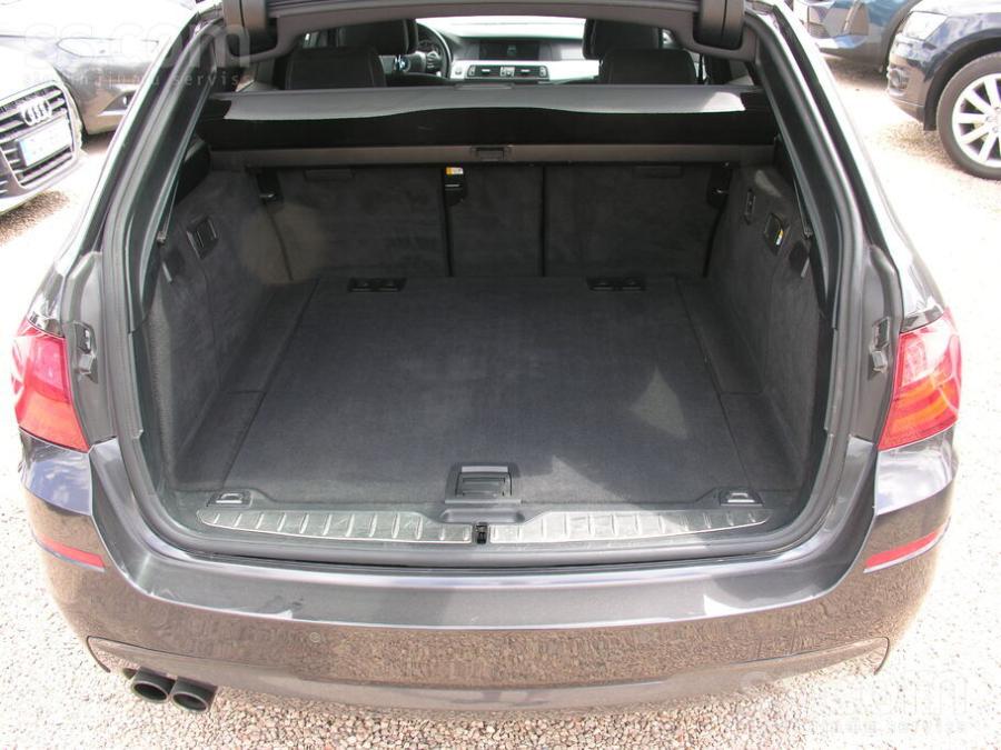 Black BMW 525 2013 in Riga, with an engine capacity of 2.00 L and mileage of 0 thousand km for 9350 €, photo 8 on AUTOMOTO.COM.LV