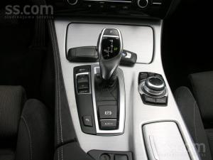 Black BMW 525 2013 in Riga, with an engine capacity of 2.00 L and mileage of 0 thousand km for 9350 €, photo 18 on AUTOMOTO.COM.LV