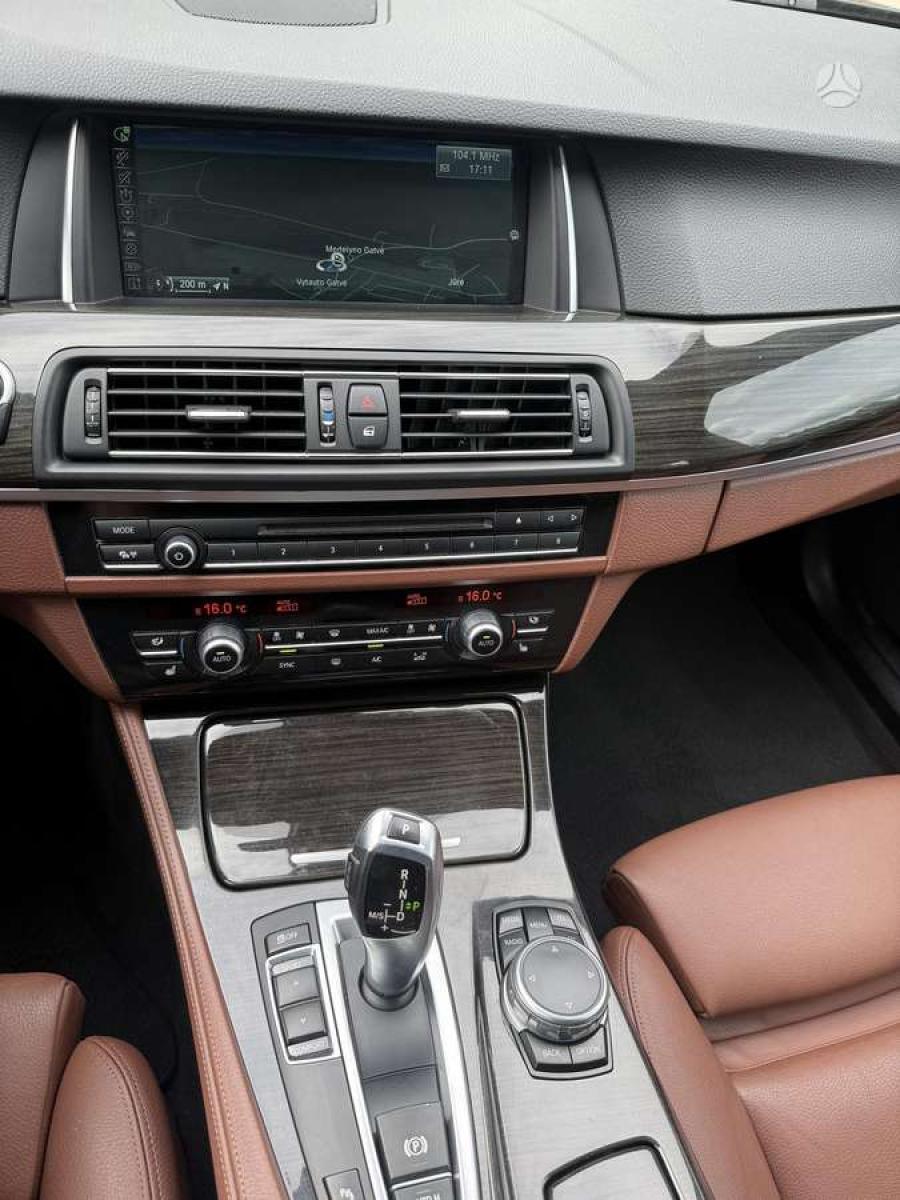Melns BMW 525 2013 Kazlų Rūda, ar dzinēja tilpumu 2.00 L un nobraukumu 296 tūkst. km par 10999 €, foto 22 vietnē AUTOMOTO.COM.LV