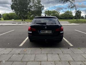 Black BMW 525 2013 in Kaunas, with an engine capacity of 2.00 L and mileage of 316 thousand km for 9800 €, photo 6 on AUTOMOTO.COM.LV