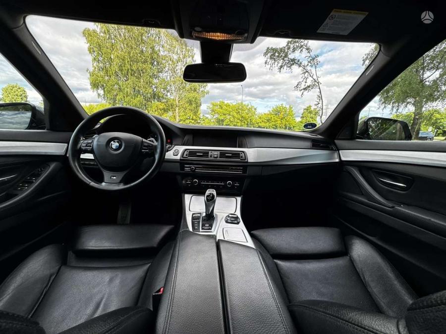 Black BMW 525 2013 in Kaunas, with an engine capacity of 2.00 L and mileage of 316 thousand km for 9800 €, photo 19 on AUTOMOTO.COM.LV