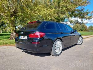 Black BMW 525 2013 in Jelgava, with an engine capacity of 2.00 L and mileage of 240 thousand km for 11000 €, photo 7 on AUTOMOTO.COM.LV