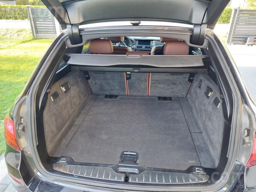 Black BMW 525 2013 in Jelgava, with an engine capacity of 2.00 L and mileage of 240 thousand km for 11000 €, photo 15 on AUTOMOTO.COM.LV
