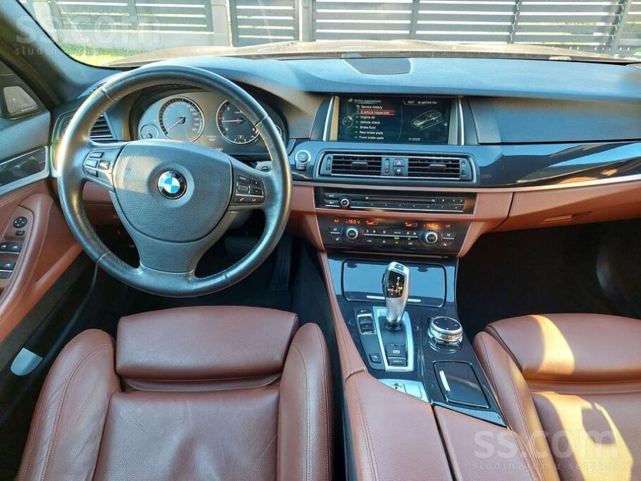 Black BMW 525 2013 in Jelgava, with an engine capacity of 2.00 L and mileage of 240 thousand km for 11000 €, photo 23 on AUTOMOTO.COM.LV