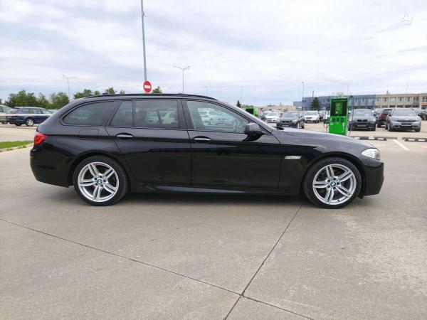 Melns BMW 525 2013 Šauļi, ar dzinēja tilpumu 2.00 L un nobraukumu 268 tūkst. km par 9500 €, foto 4 vietnē AUTOMOTO.COM.LV