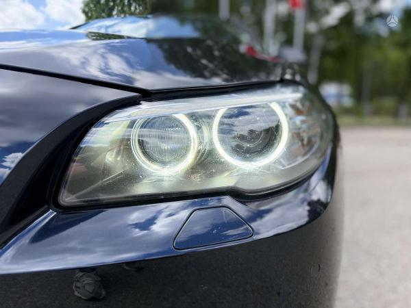 Melns BMW 525 2013 Kazlų Rūda, ar dzinēja tilpumu 2.00 L un nobraukumu 296 tūkst. km par 10999 €, foto 4 vietnē AUTOMOTO.COM.LV