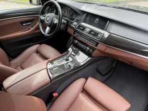 Melns BMW 525 2013 Kazlų Rūda, ar dzinēja tilpumu 2.00 L un nobraukumu 296 tūkst. km par 10999 €, foto 15 vietnē AUTOMOTO.COM.LV