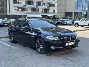 Black BMW 525 2013 in Vilnius, with an engine capacity of 2.00 L and mileage of 285 thousand km for 10000 €, photo 4 on AUTOMOTO.COM.LV