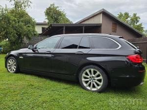 Melns BMW 525 2013 Jelgava, ar dzinēja tilpumu 2.00 L un nobraukumu 351 tūkst. km par 8500 €, foto 5 vietnē AUTOMOTO.COM.LV