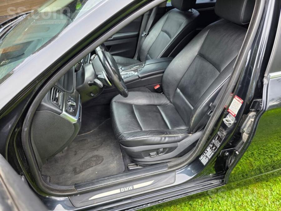 Melns BMW 525 2013 Jelgava, ar dzinēja tilpumu 2.00 L un nobraukumu 351 tūkst. km par 8500 €, foto 18 vietnē AUTOMOTO.COM.LV