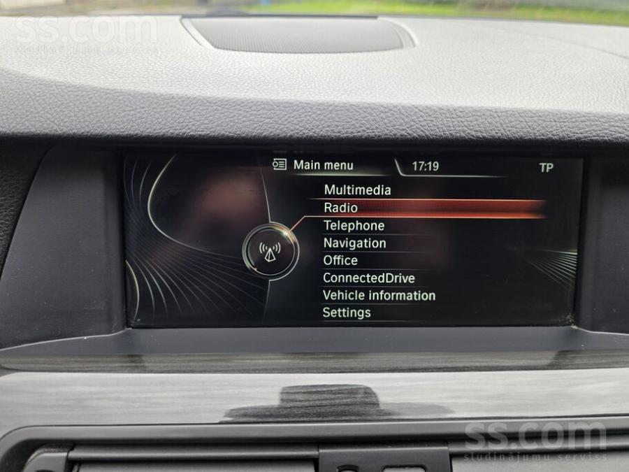 Melns BMW 525 2013 Jelgava, ar dzinēja tilpumu 2.00 L un nobraukumu 351 tūkst. km par 8500 €, foto 22 vietnē AUTOMOTO.COM.LV