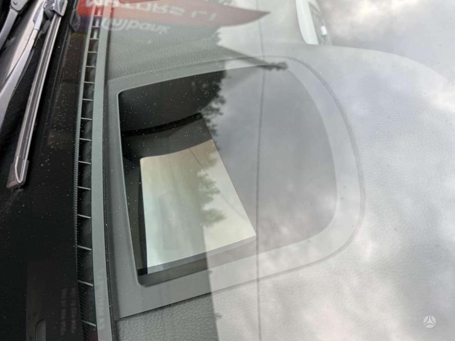 Melns BMW 525 2013 Viļņa, ar dzinēja tilpumu 2.00 L un nobraukumu 242 tūkst. km par 10500 €, foto 34 vietnē AUTOMOTO.COM.LV
