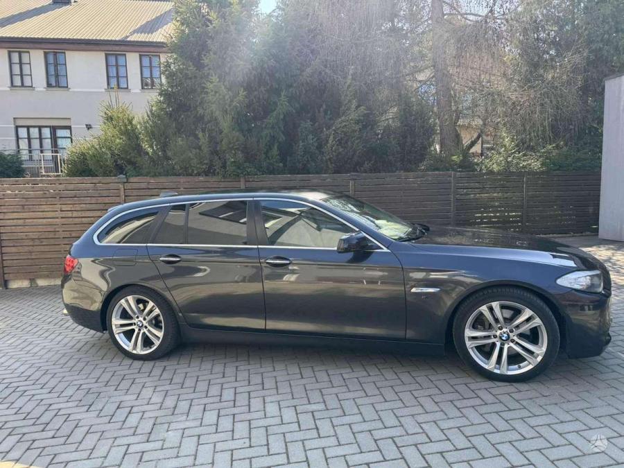 Black BMW 525 2013 in Vilnius, with an engine capacity of 2.00 L and mileage of 312 thousand km for 10800 €, photo 6 on AUTOMOTO.COM.LV