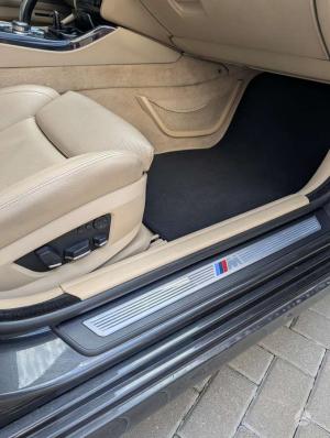 Black BMW 525 2013 in Vilnius, with an engine capacity of 2.00 L and mileage of 312 thousand km for 10800 €, photo 16 on AUTOMOTO.COM.LV