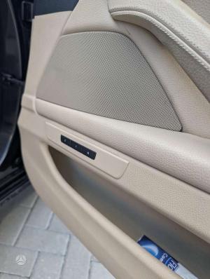 Black BMW 525 2013 in Vilnius, with an engine capacity of 2.00 L and mileage of 312 thousand km for 10800 €, photo 17 on AUTOMOTO.COM.LV