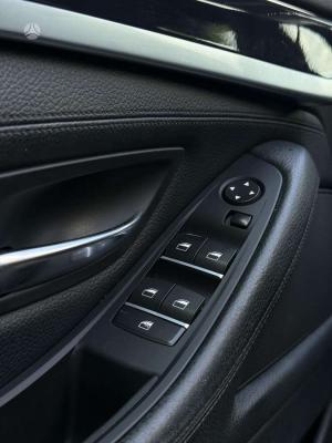 Black BMW 525 2013 in Kaunas, with an engine capacity of 2.00 L and mileage of 290 thousand km for 7700 €, photo 14 on AUTOMOTO.COM.LV